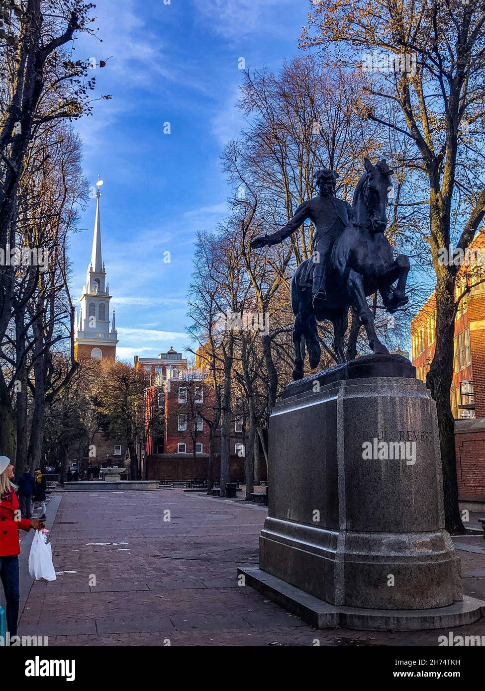Statue of paul revere boston hi-res stock photography and images - Alamy