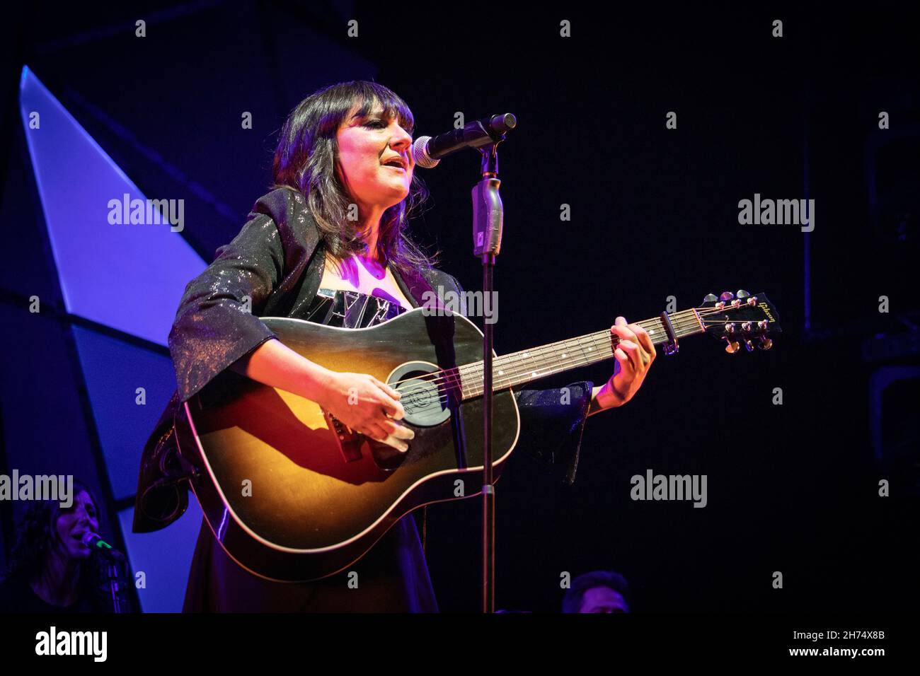 Madrid, Spain. 19th Nov, 2021. Singer Eva Amaral during an Amaral ...