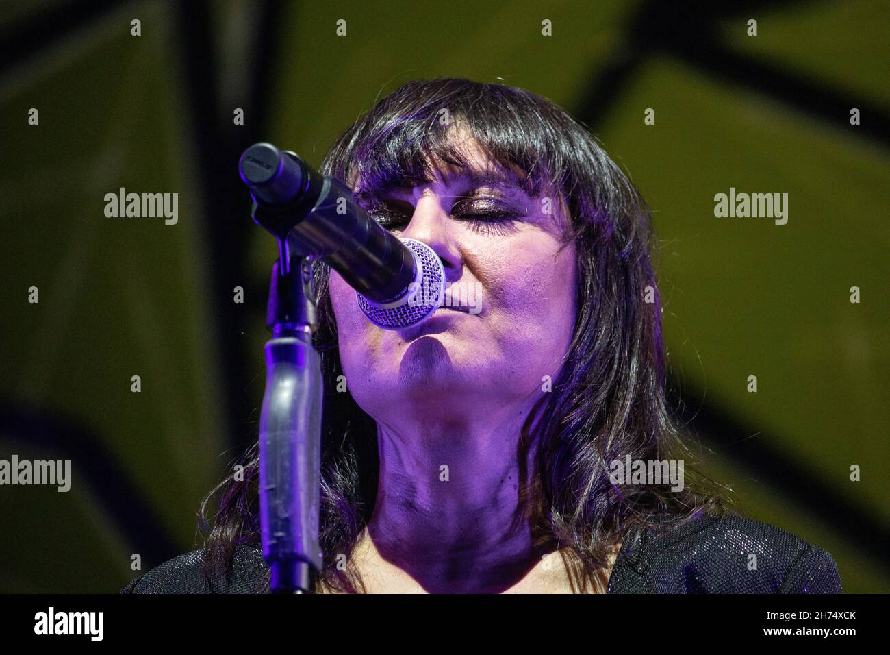 Salto eva hi-res stock photography and images - Alamy