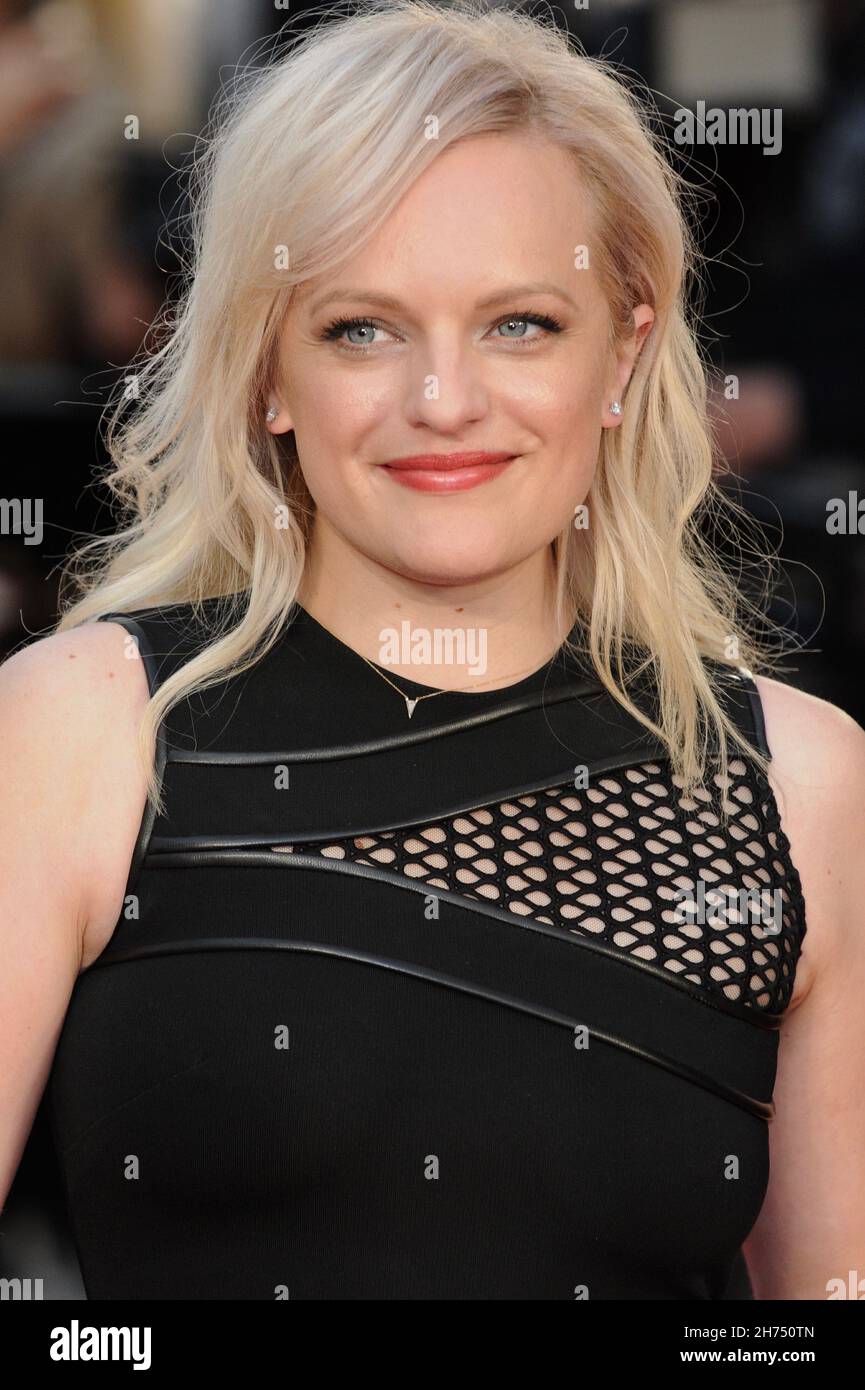 Elisabeth moss red carpet hi-res stock photography and images - Alamy