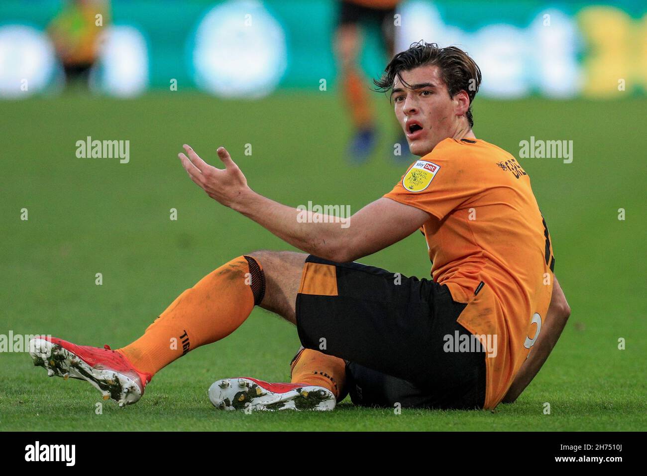 Jacob Greaves #4 of Hull City complains to Referee Tony Harrington ...