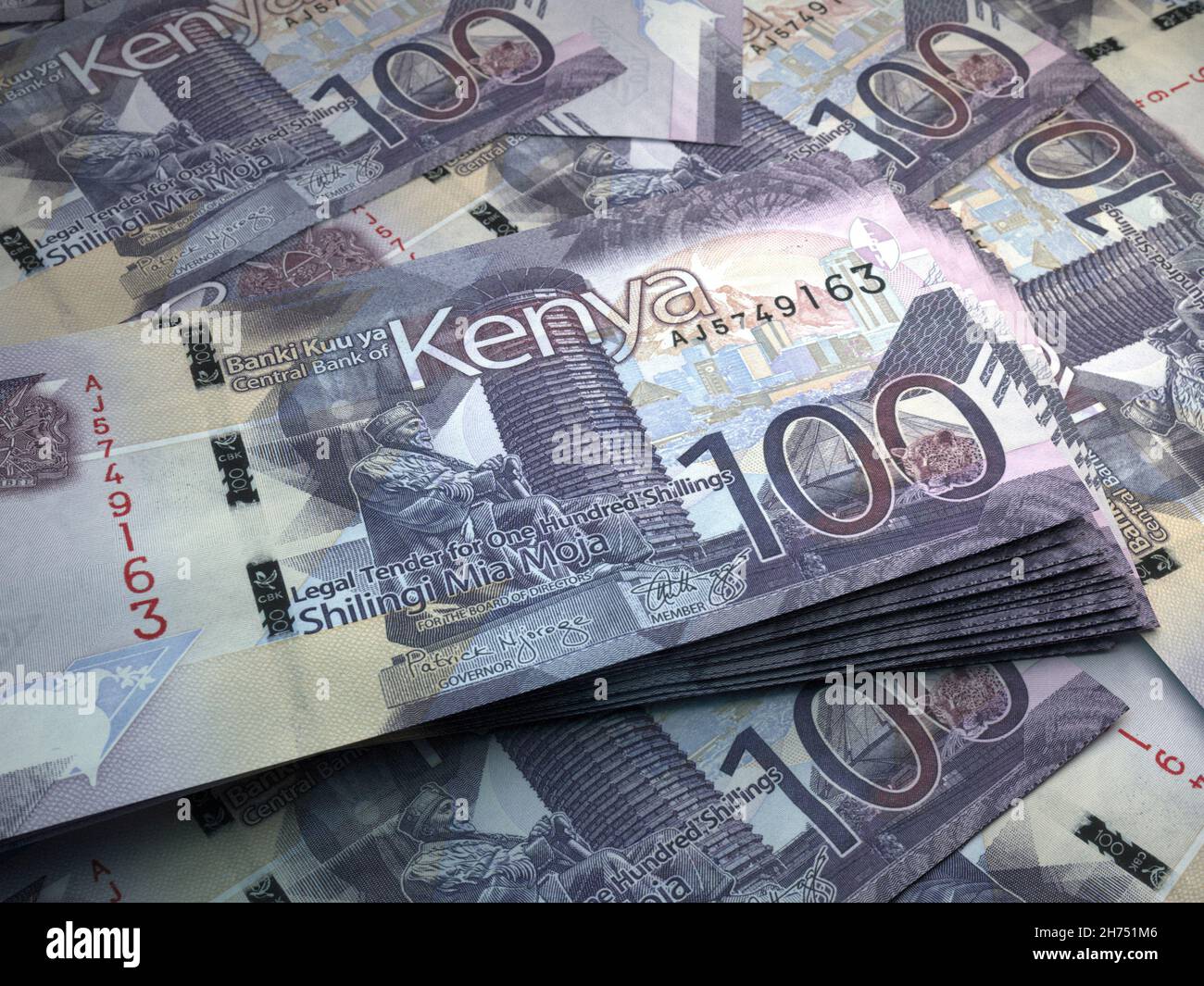 Money of Kenya. Kenyan shilling bills. KES banknotes. 100 shillings ...