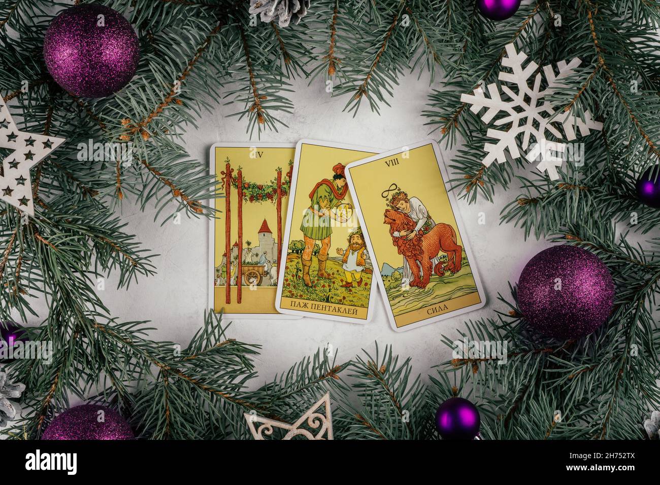 Taro deck hi-res stock photography and images - Alamy