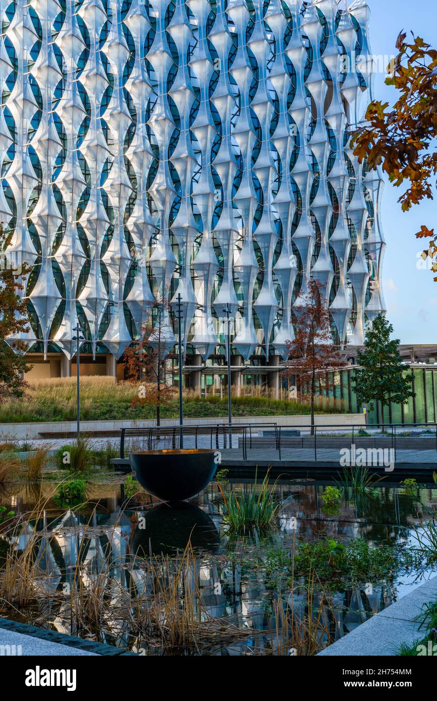 London Uk November 11 2021 The New Us Embassy Building In Londons