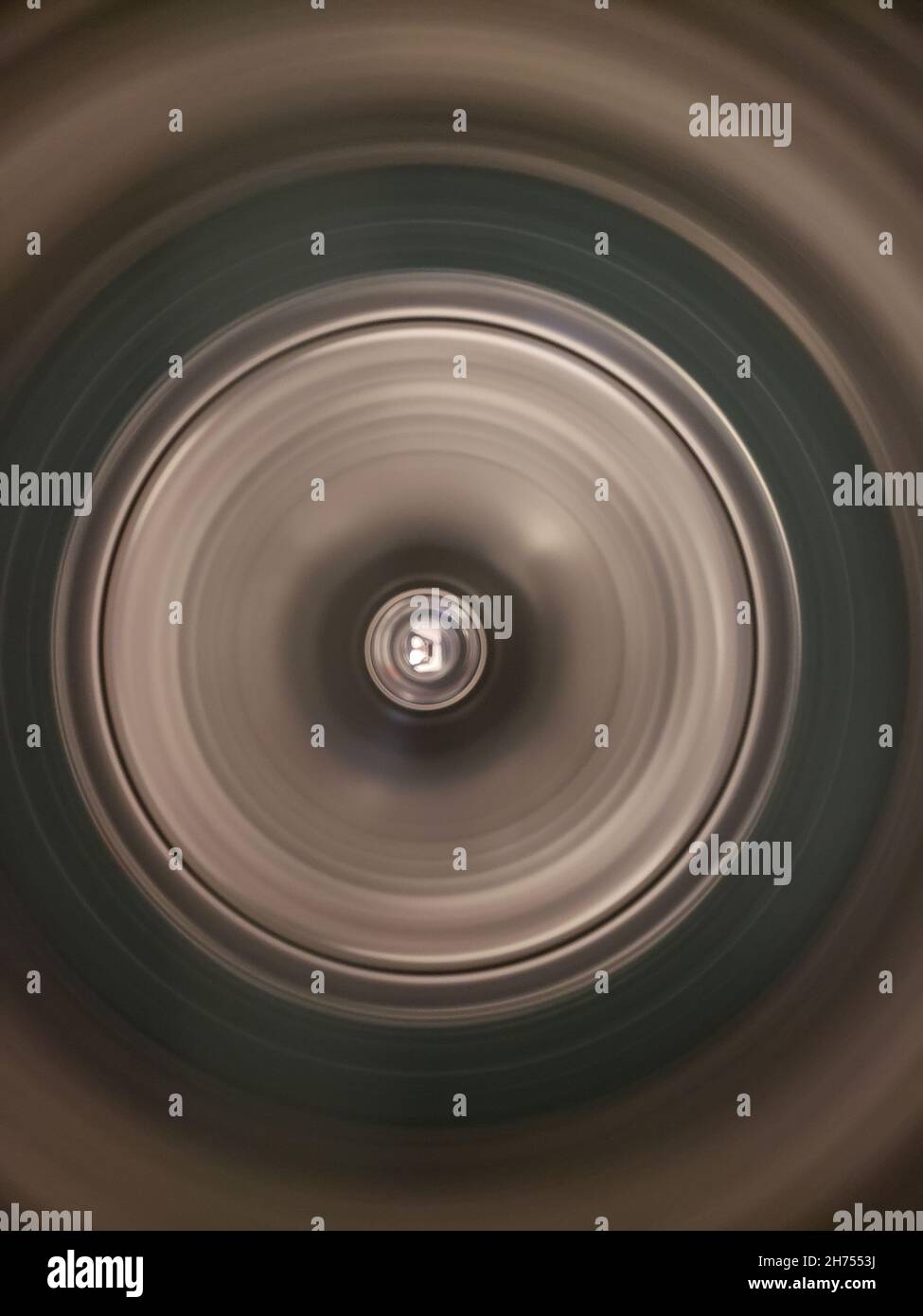 Spin cycle hi-res stock photography and images - Alamy