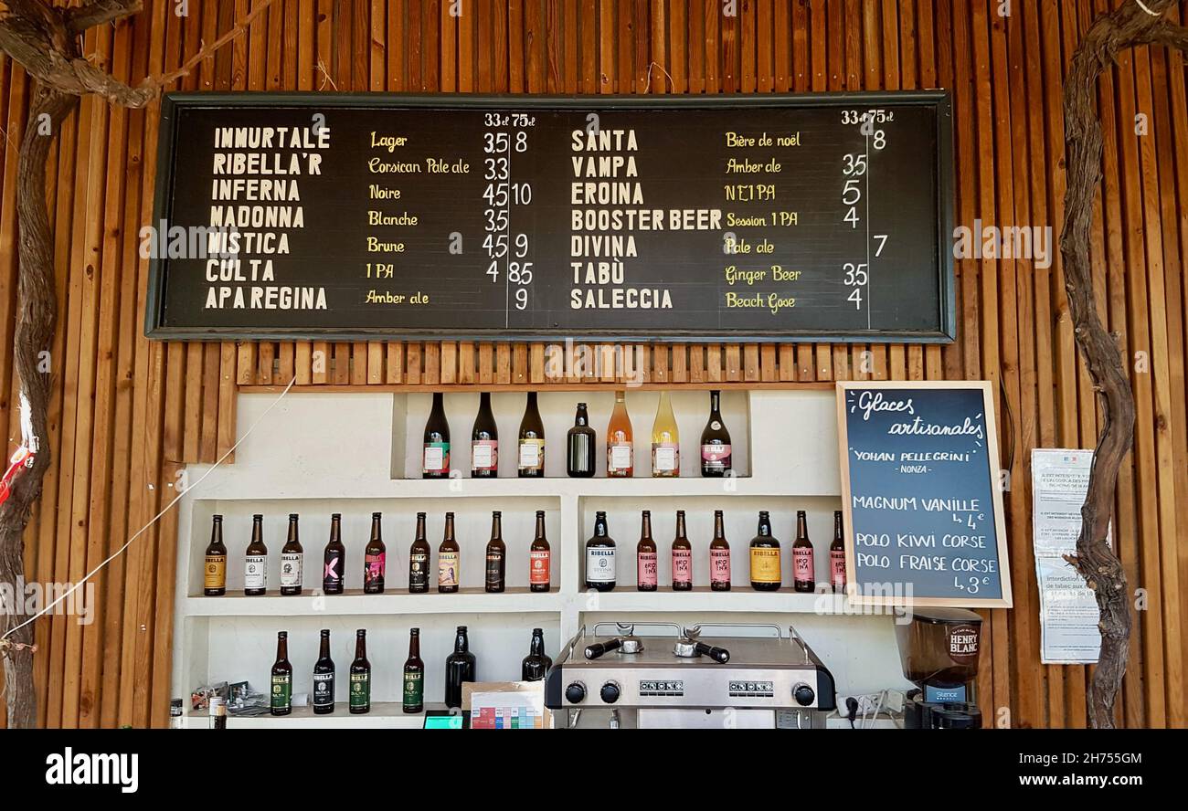 Selection beers hi-res stock photography and images - Alamy