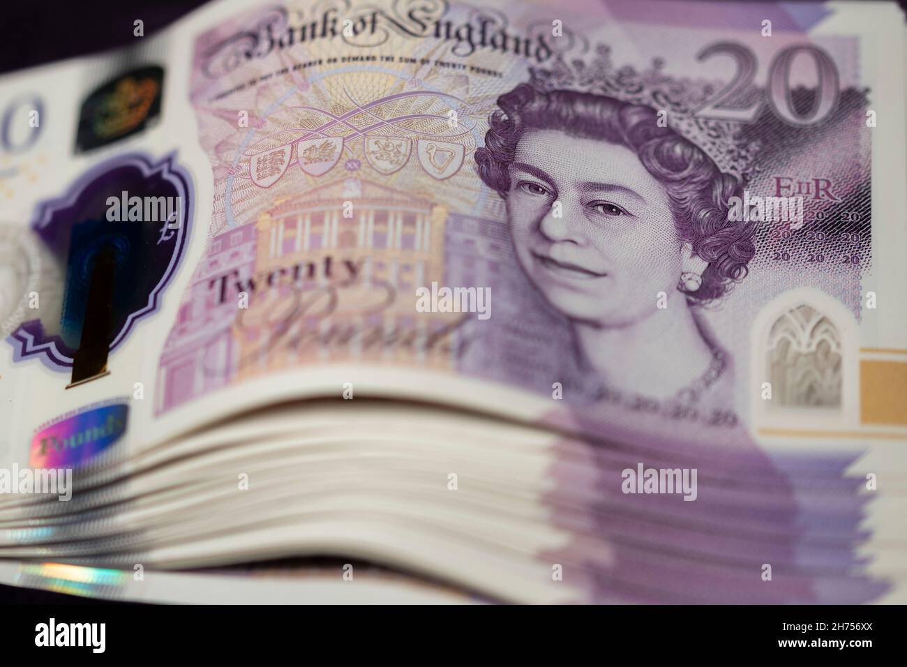 Twenty pound notes Stock Photo - Alamy