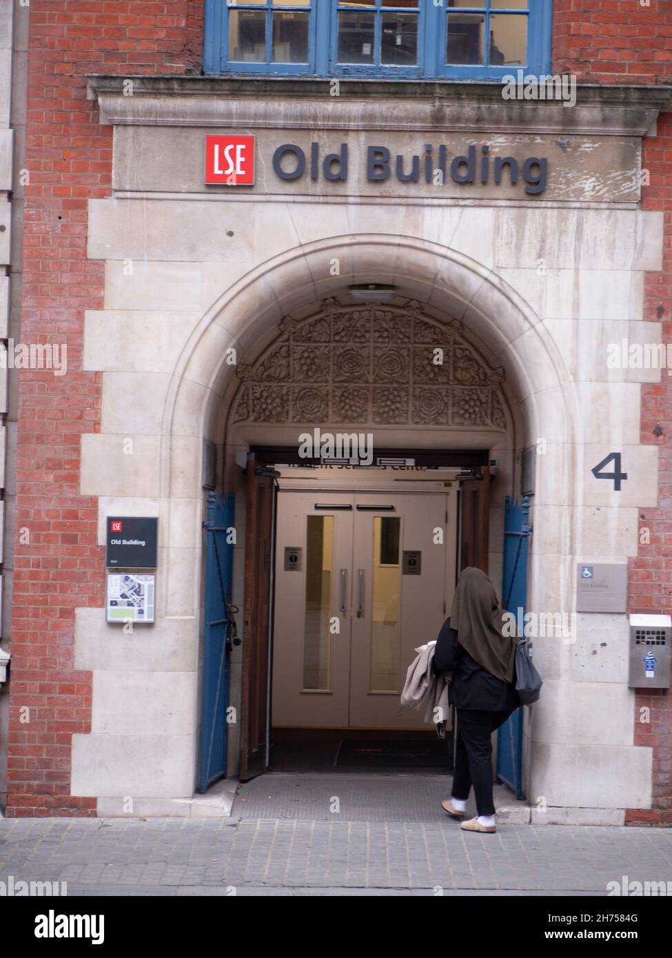 London economics school old building hi-res stock photography and images - Alamy