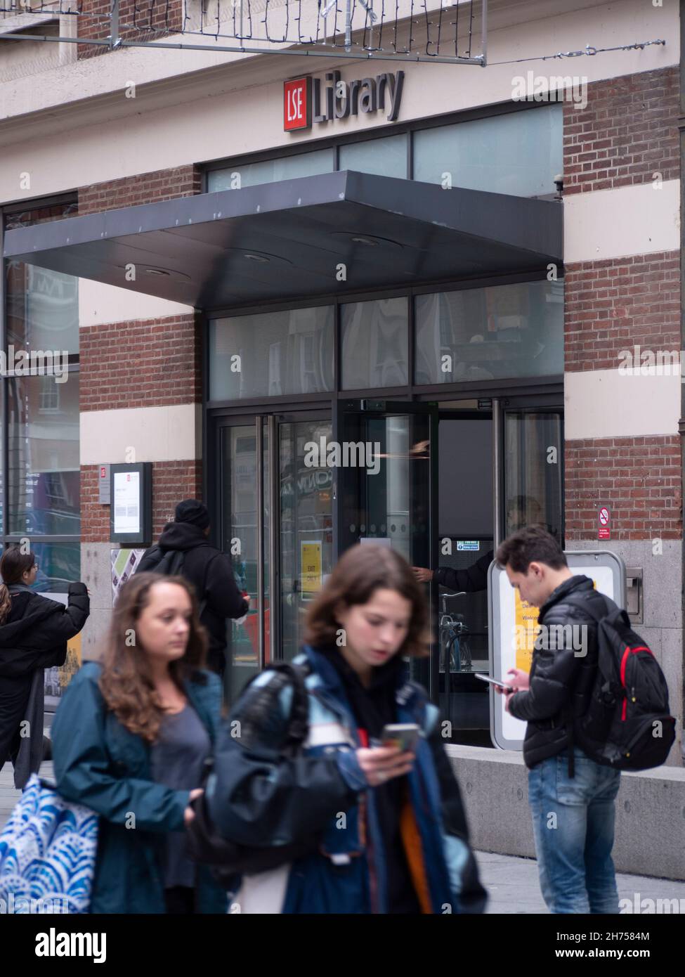 At the london school of economics and political science hi-res stock photography and images - Alamy