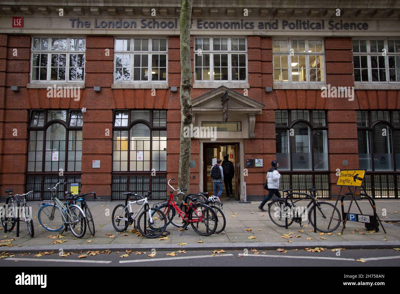 At the london school of economics and political science hi-res stock photography and images - Alamy