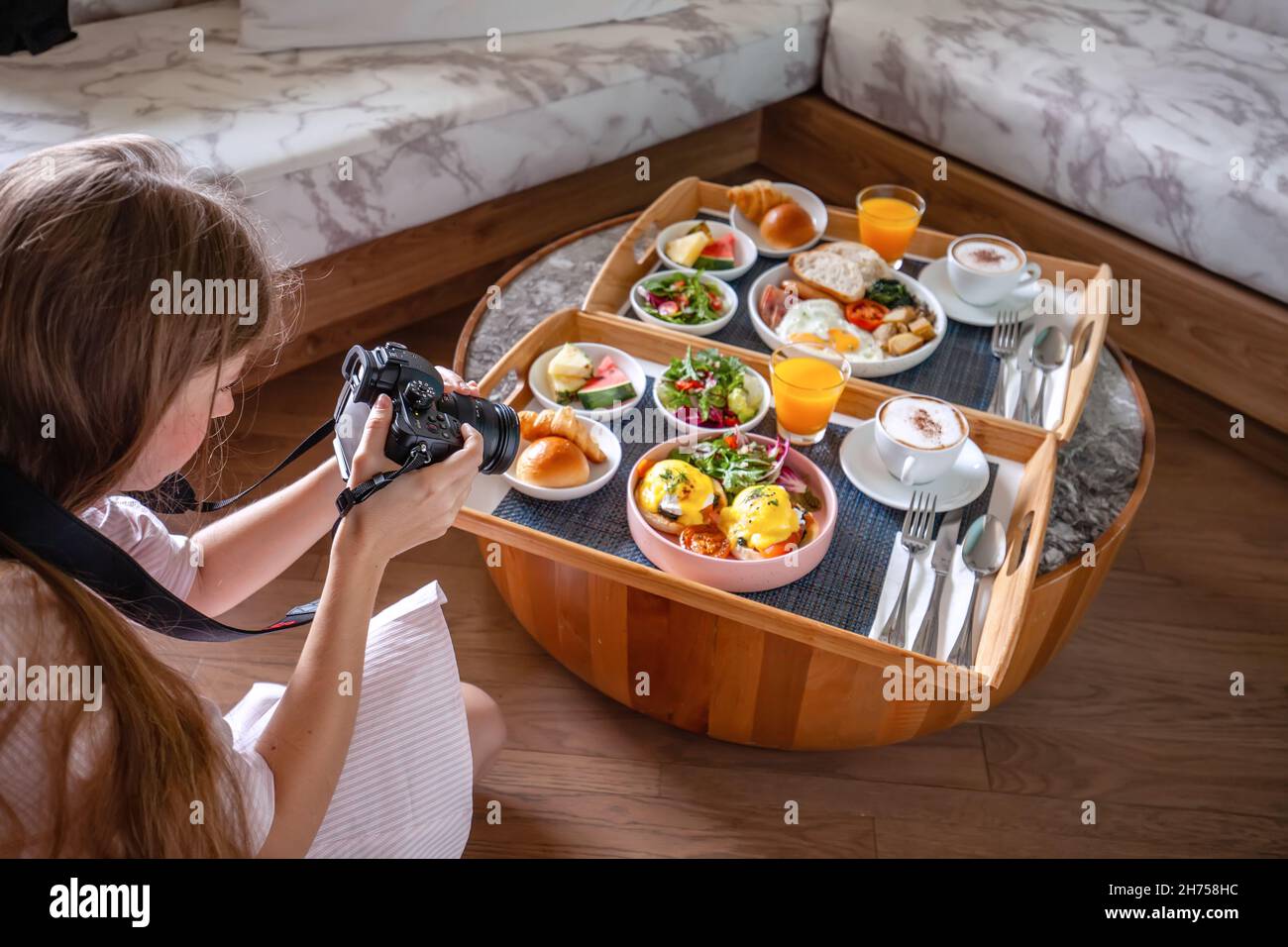Professional food photoshoot hi-res stock photography and images - Alamy