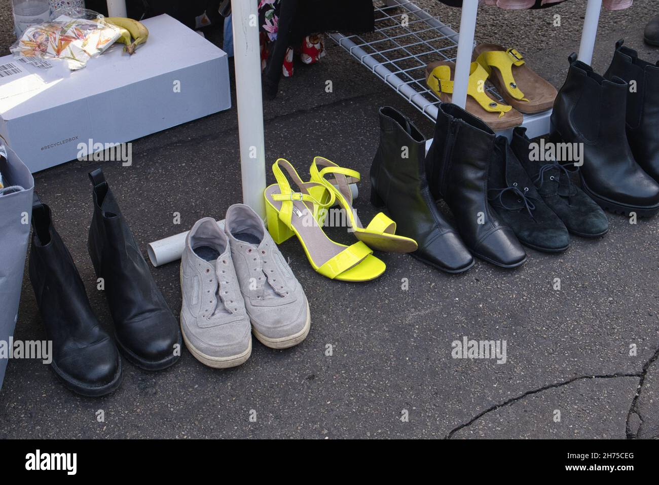Flea market shoes boots hi-res stock photography and images - Alamy