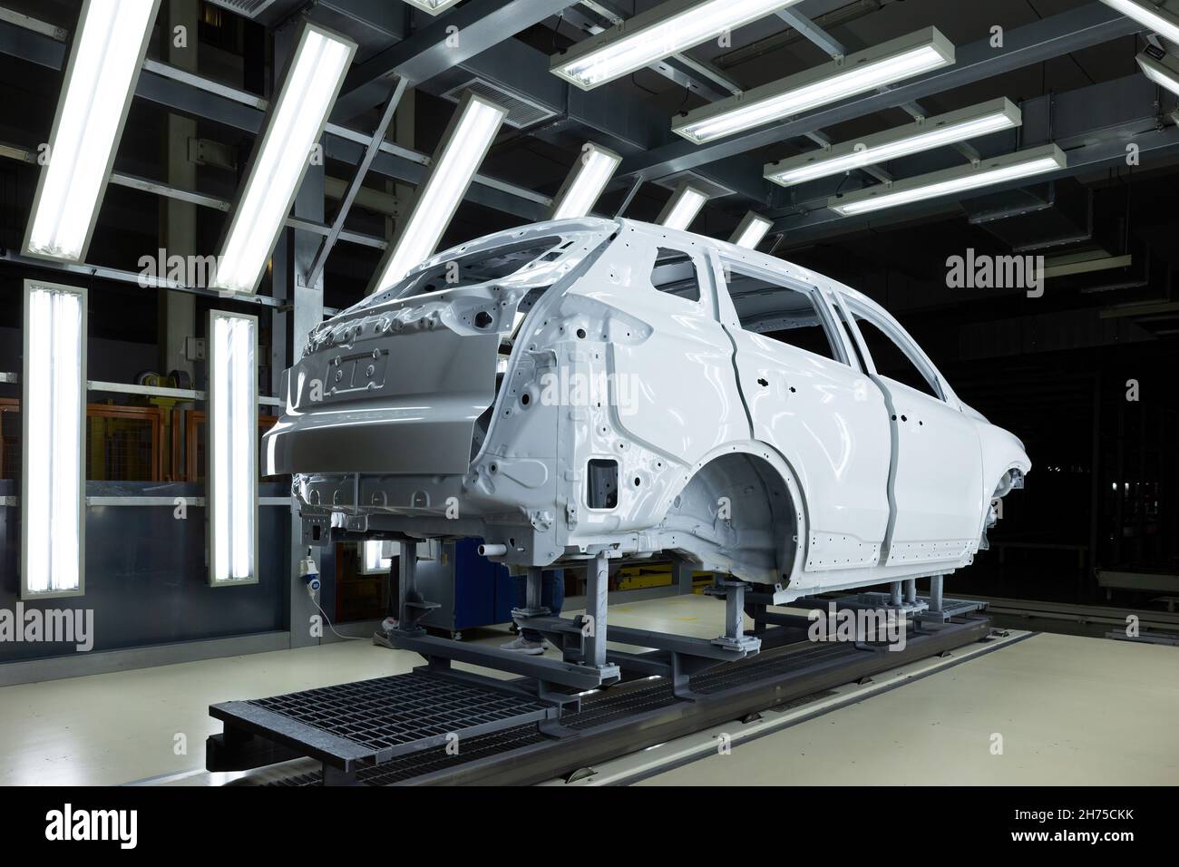 Automobile production line. ar painting. Modern car assembly plant ...