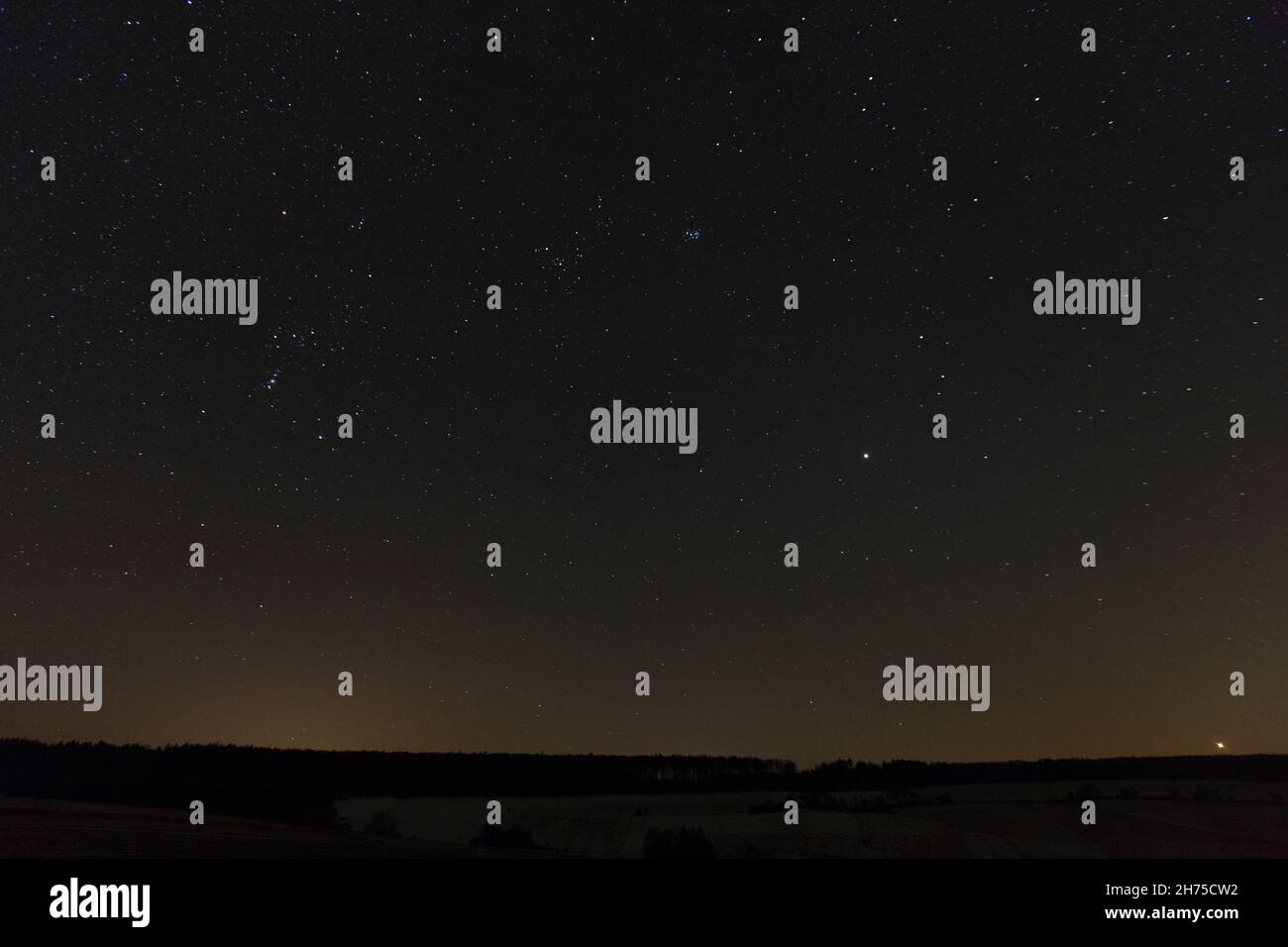 Night sky with Jupiter and Venus stars, in winter, Lower Saxony ...