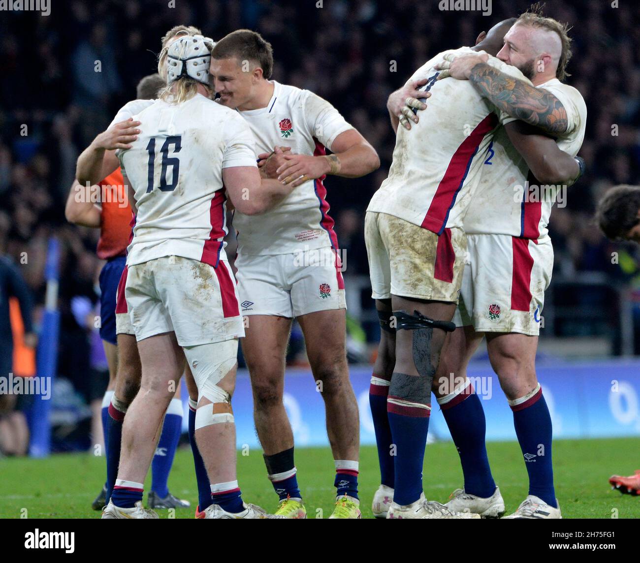 Rfu twickenham stadium uk scrums hi-res stock photography and images ...
