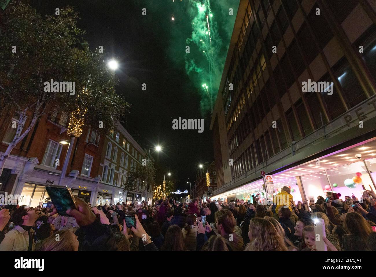 EDITORIAL USE ONLY Members of the public attend this year's Chelsea ...