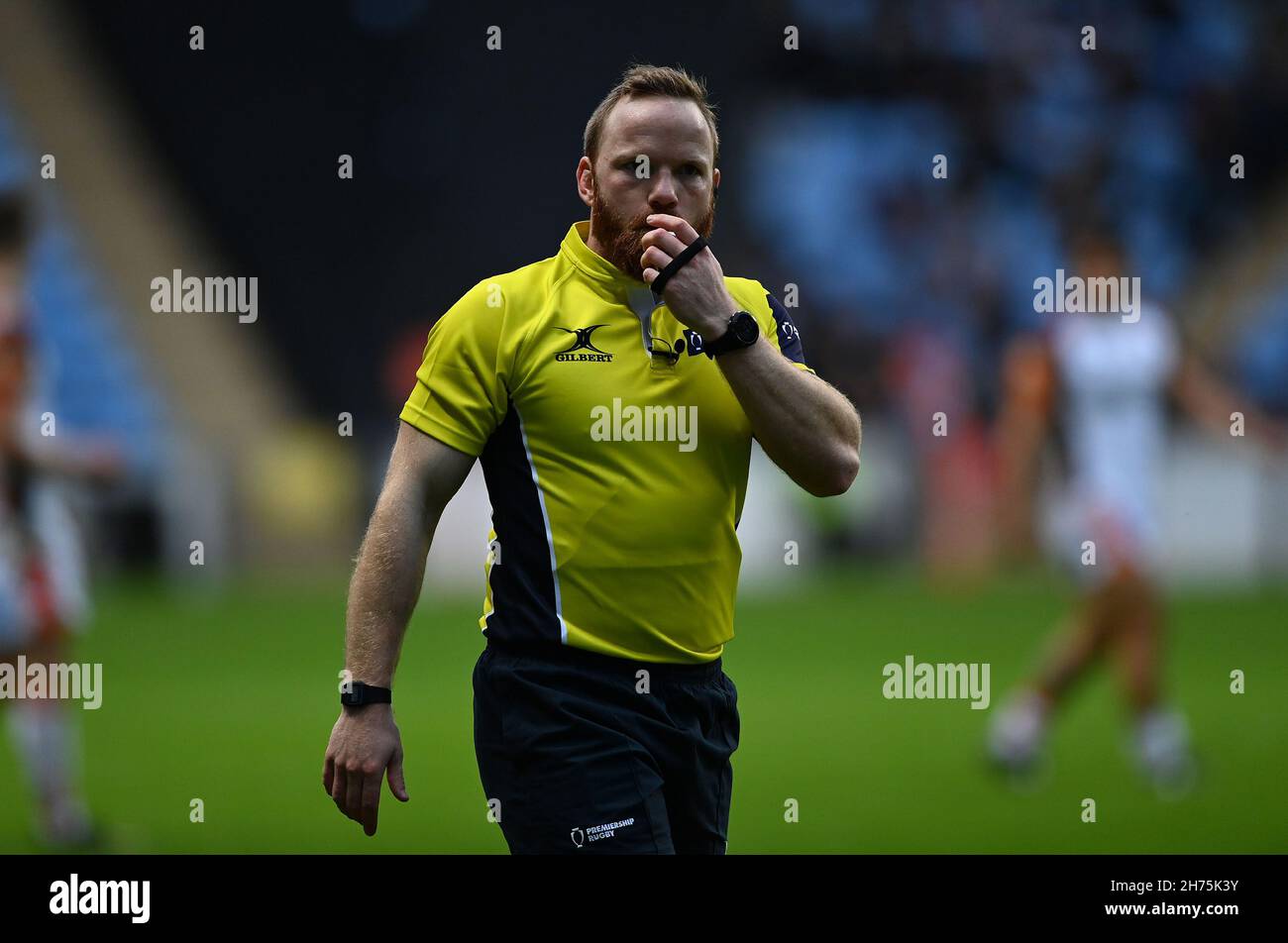 Smales hi-res stock photography and images - Alamy