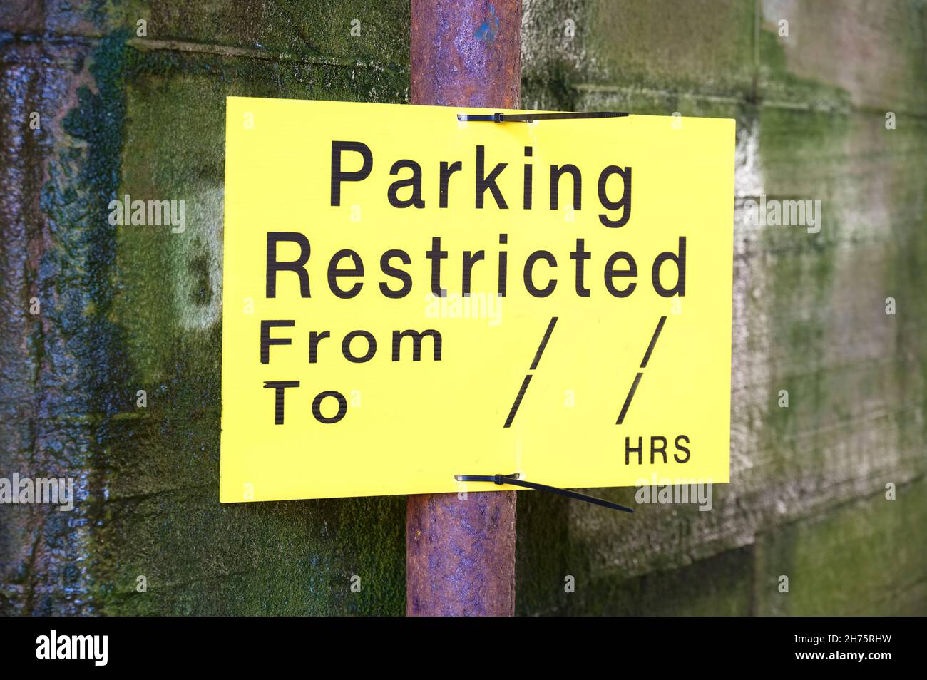 Parking restriction sign at private property car park Stock Photo - Alamy