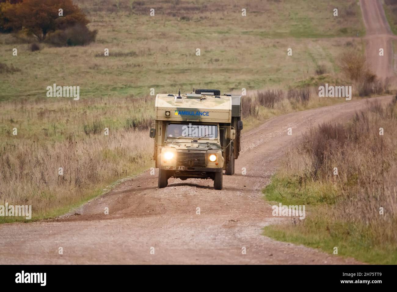 Sas land rover defender hi-res stock photography and images - Alamy