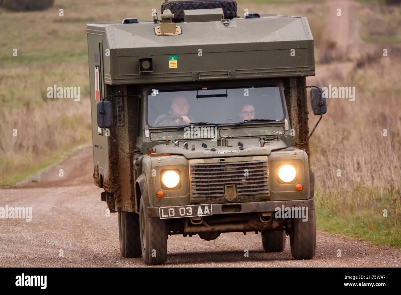 Land rover battlefield ambulance hi-res stock photography and images ...
