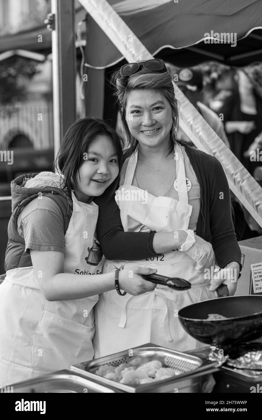 Serving family Black and White Stock Photos & Images - Alamy