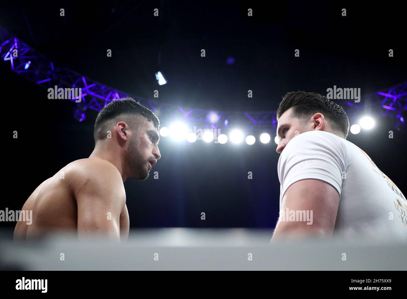 Shane mcguigan boxing coach hi-res stock photography and images - Alamy