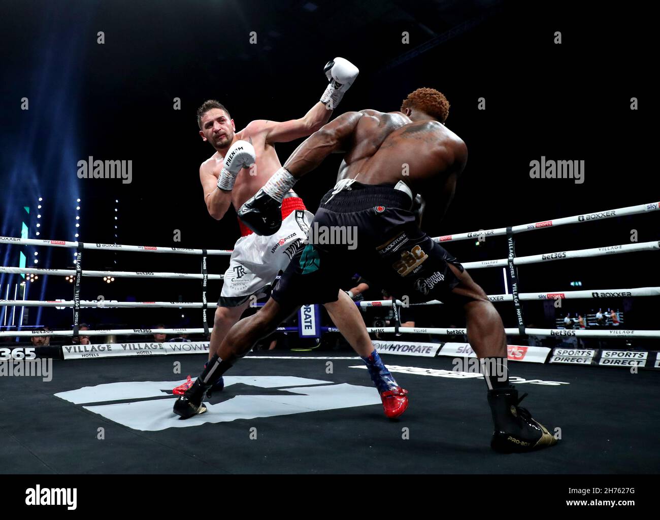 Mikael Lawal (right) in action against Leonardo Damian Bruzzese in the ...
