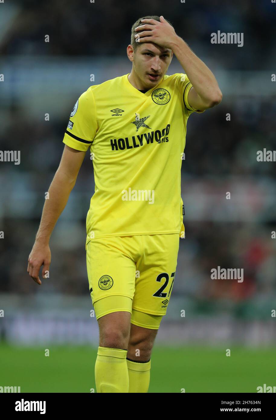 VITALY JANELT, BRENTFORD FC, 2021 Stock Photo - Alamy