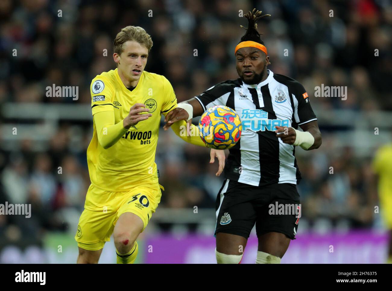 Mads roerslev brentford hi-res stock photography and images - Alamy