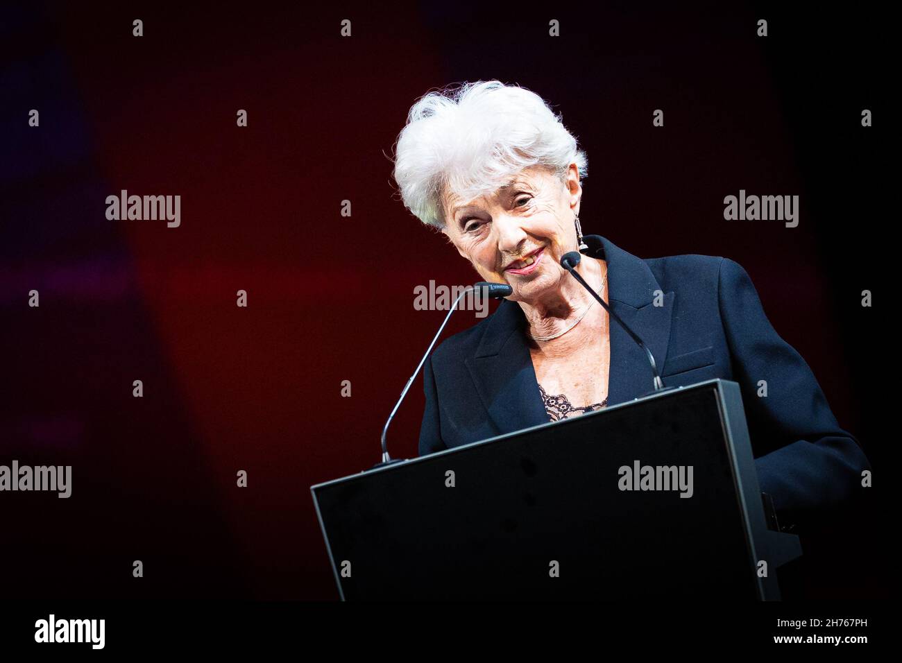 Nicole heesters hi-res stock photography and images - Alamy