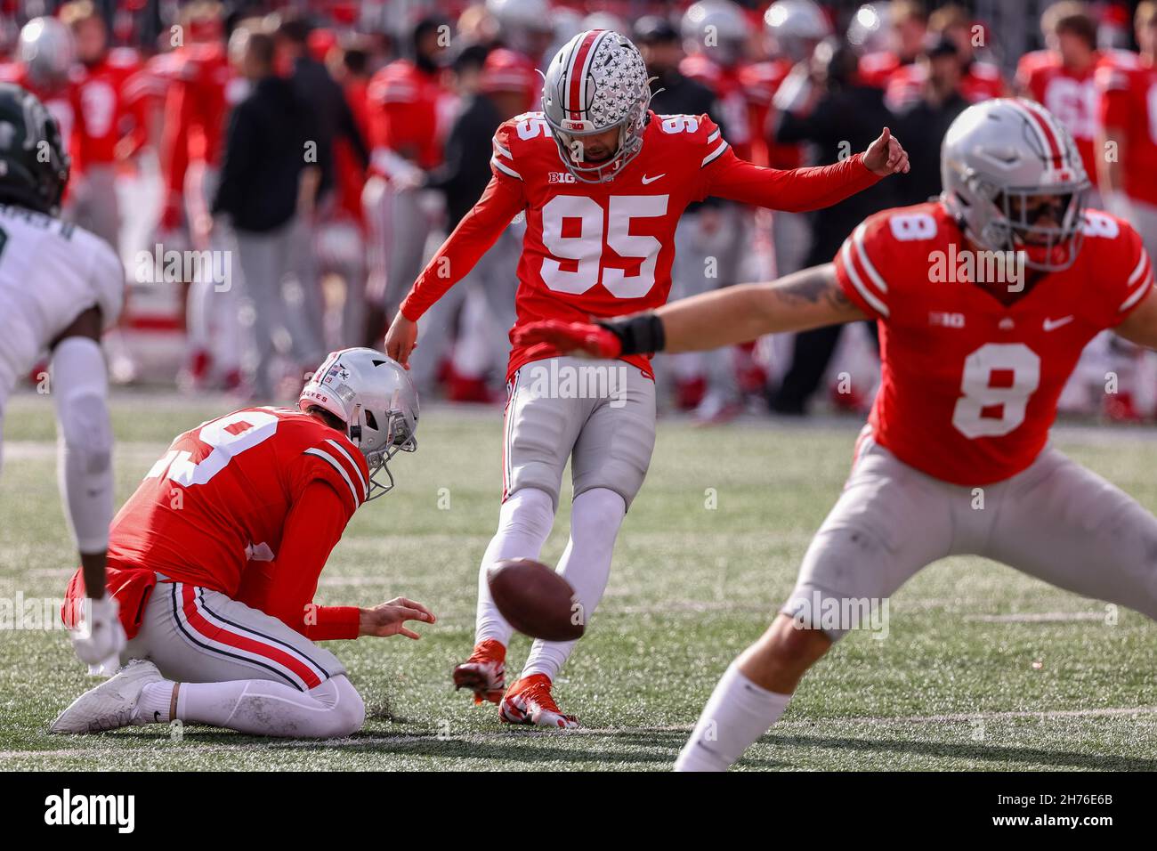 Columbus, Ohio, USA. 20th Nov, 2021. Ohio State Buckeyes place kicker ...