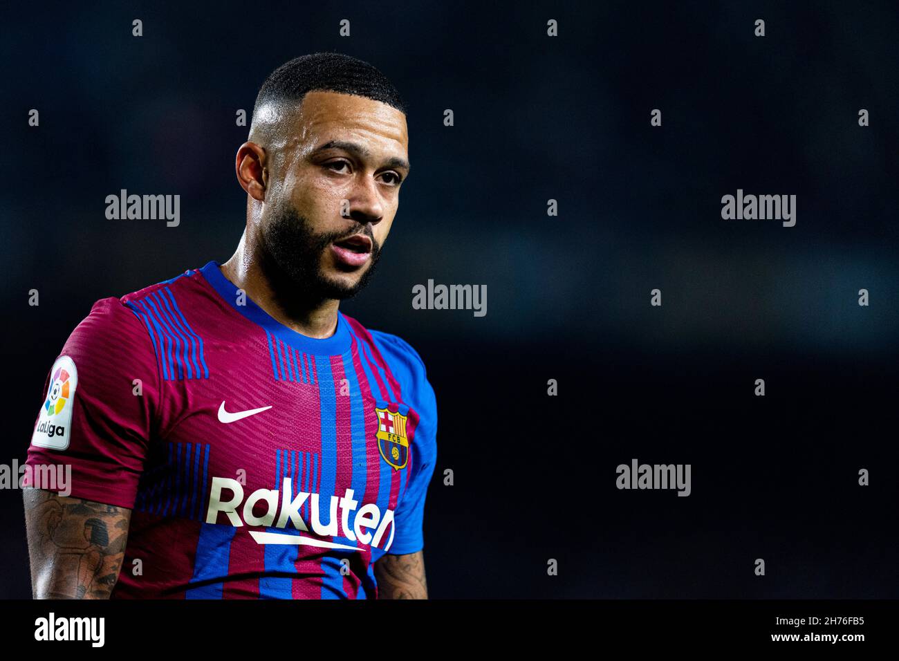 Barcelona, Spain. 20th Nov, 2021. Memphis Depay (FC Barcelona), during ...
