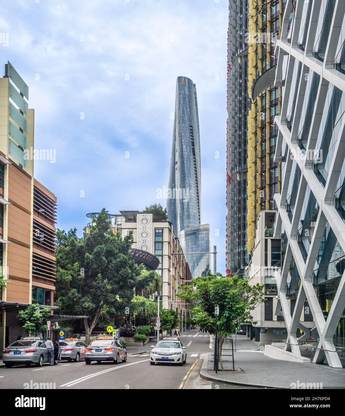 view allong Lime Street / Barangaroo Avenue with the soaring Crown ...