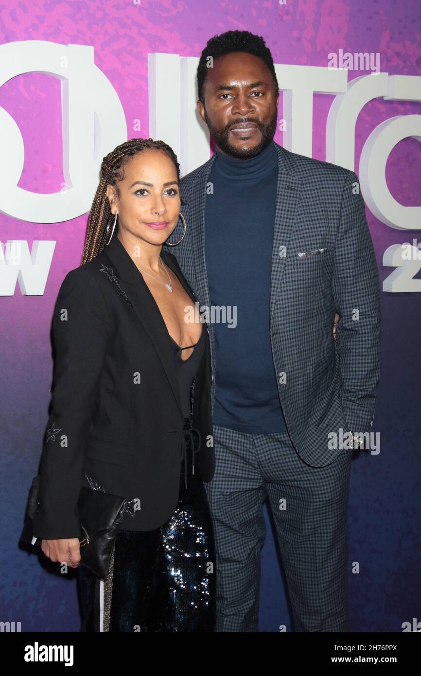 New York, NY, USA. 20th Nov, 2021. Amy Barnett and Richard Brooks at ...