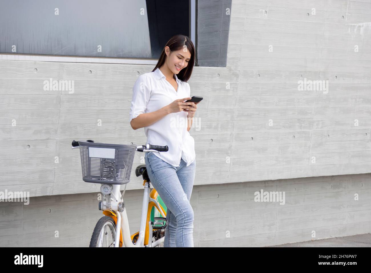 Using the bicycle hi-res stock photography and images - Alamy