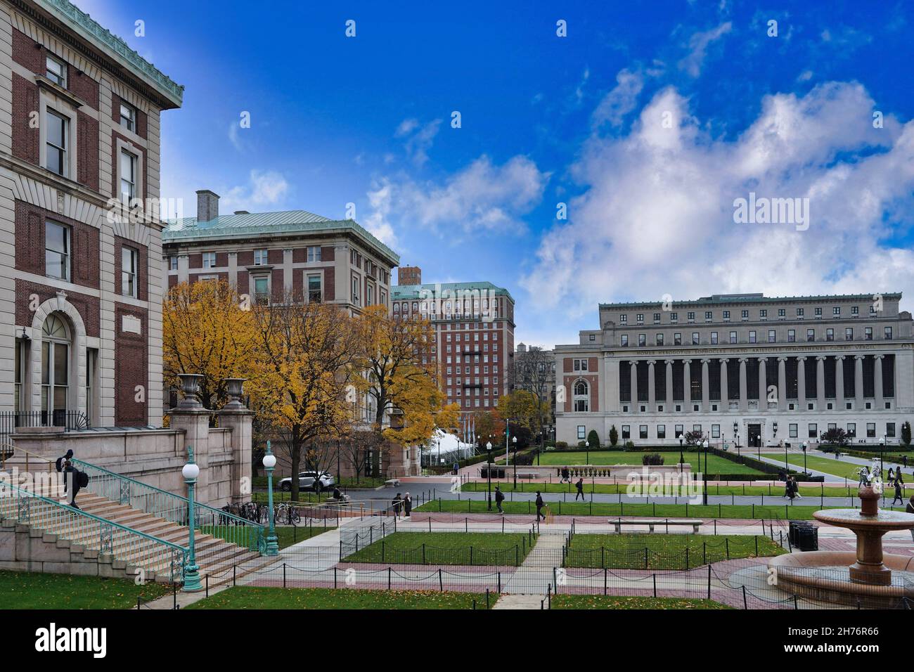 Manhattan campus hi-res stock photography and images - Alamy