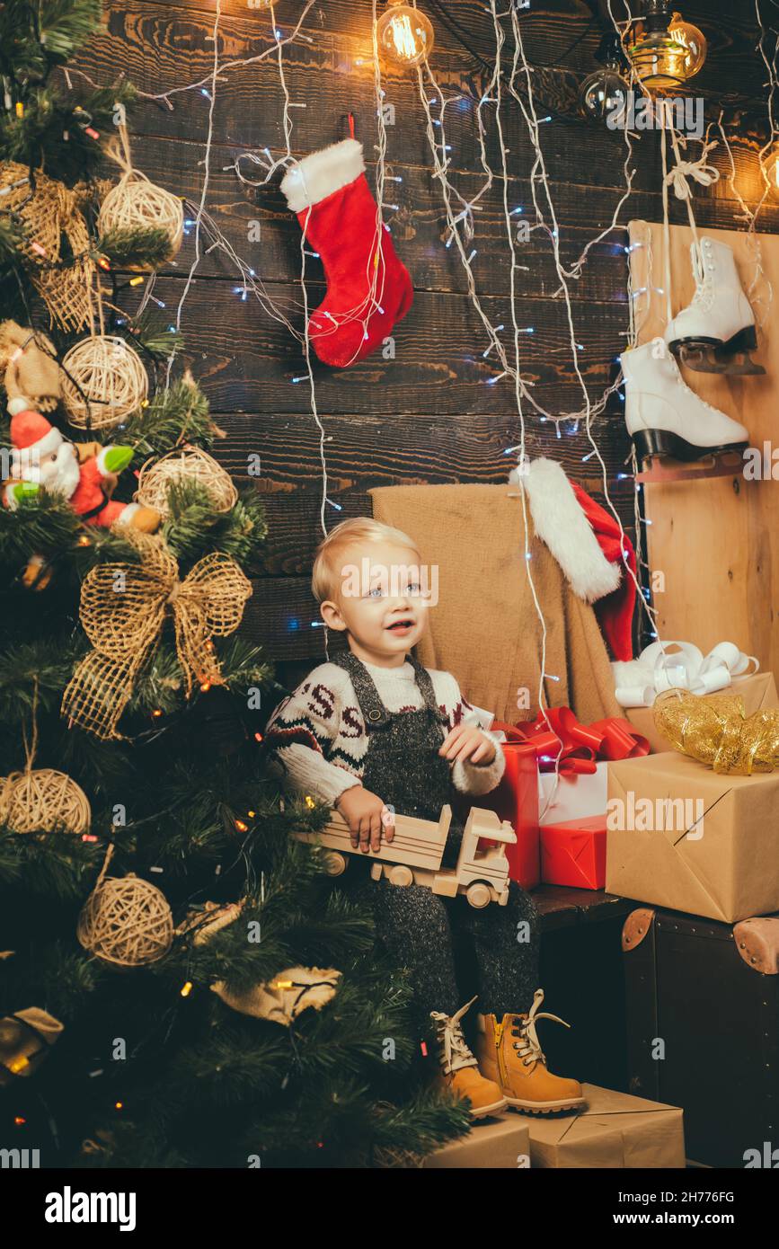 Happy Kids Celebrating High Resolution Stock Photography and Images - Alamy