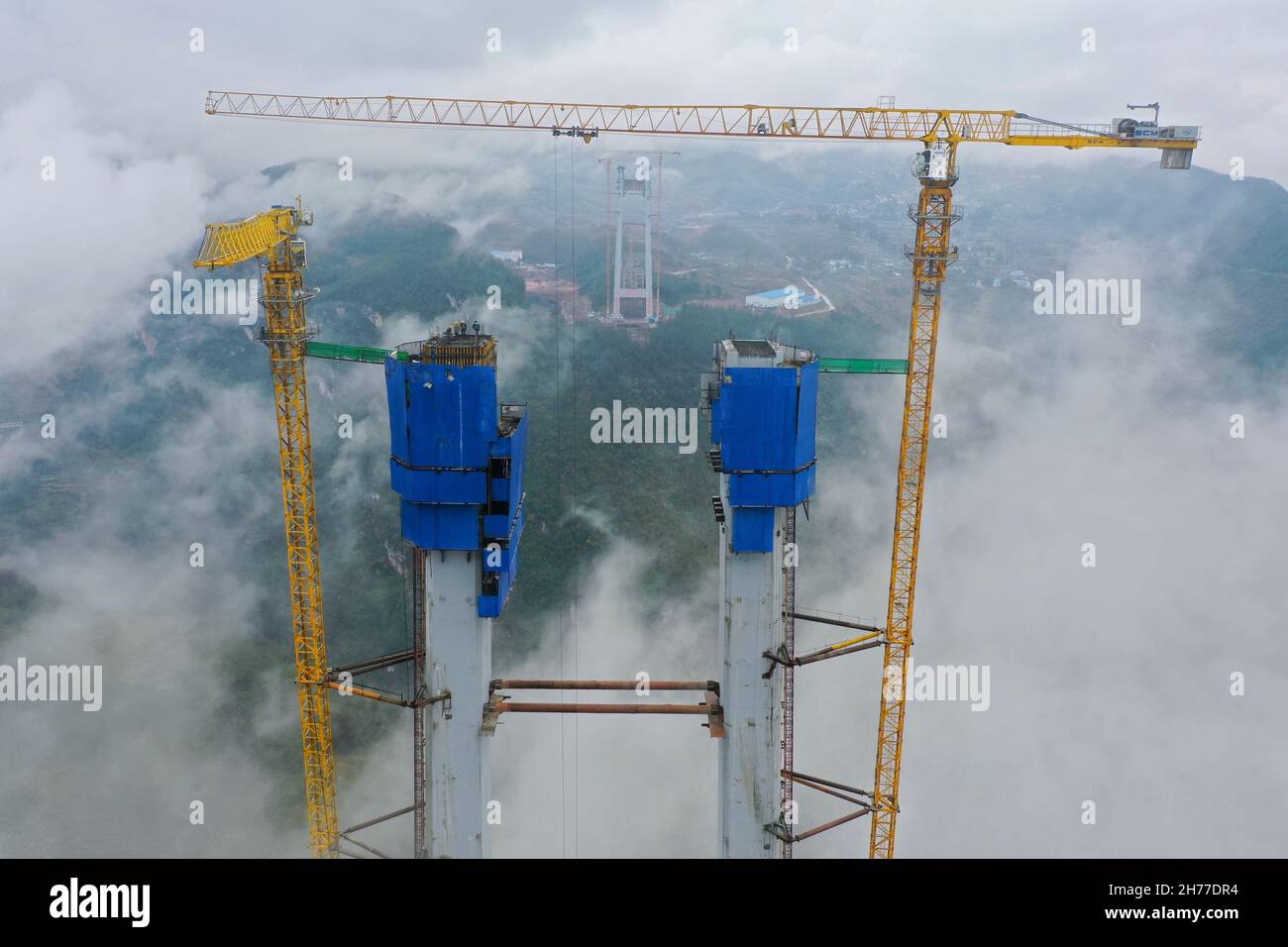 Zunyi. 21st Nov, 2021. Aerial photo taken on Nov. 21, 2021 shows the ...