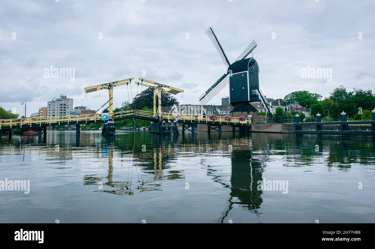 Bridge windmill leiden netherlands hi-res stock photography and images ...