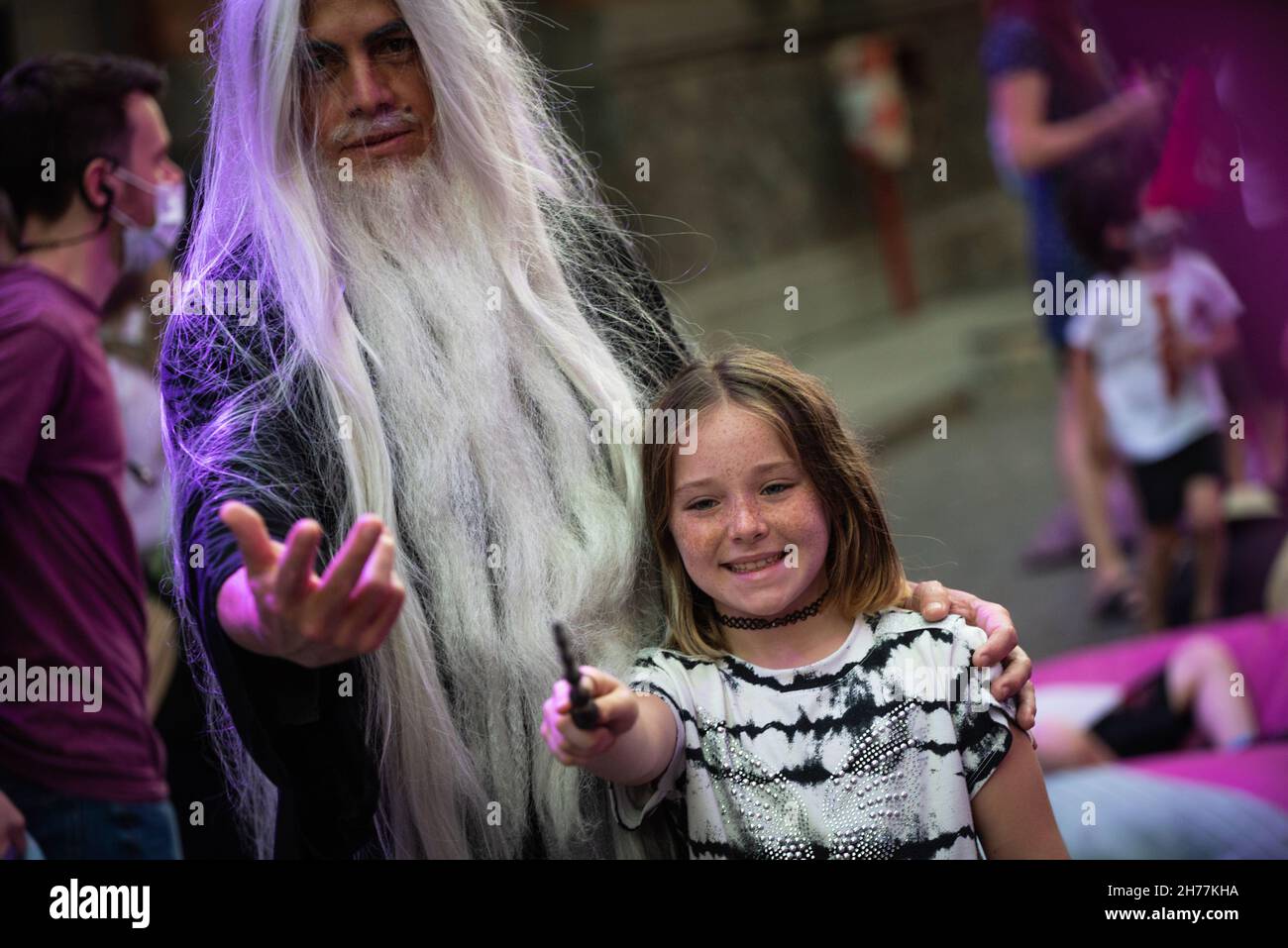 Character dumbledore hi-res stock photography and images - Alamy