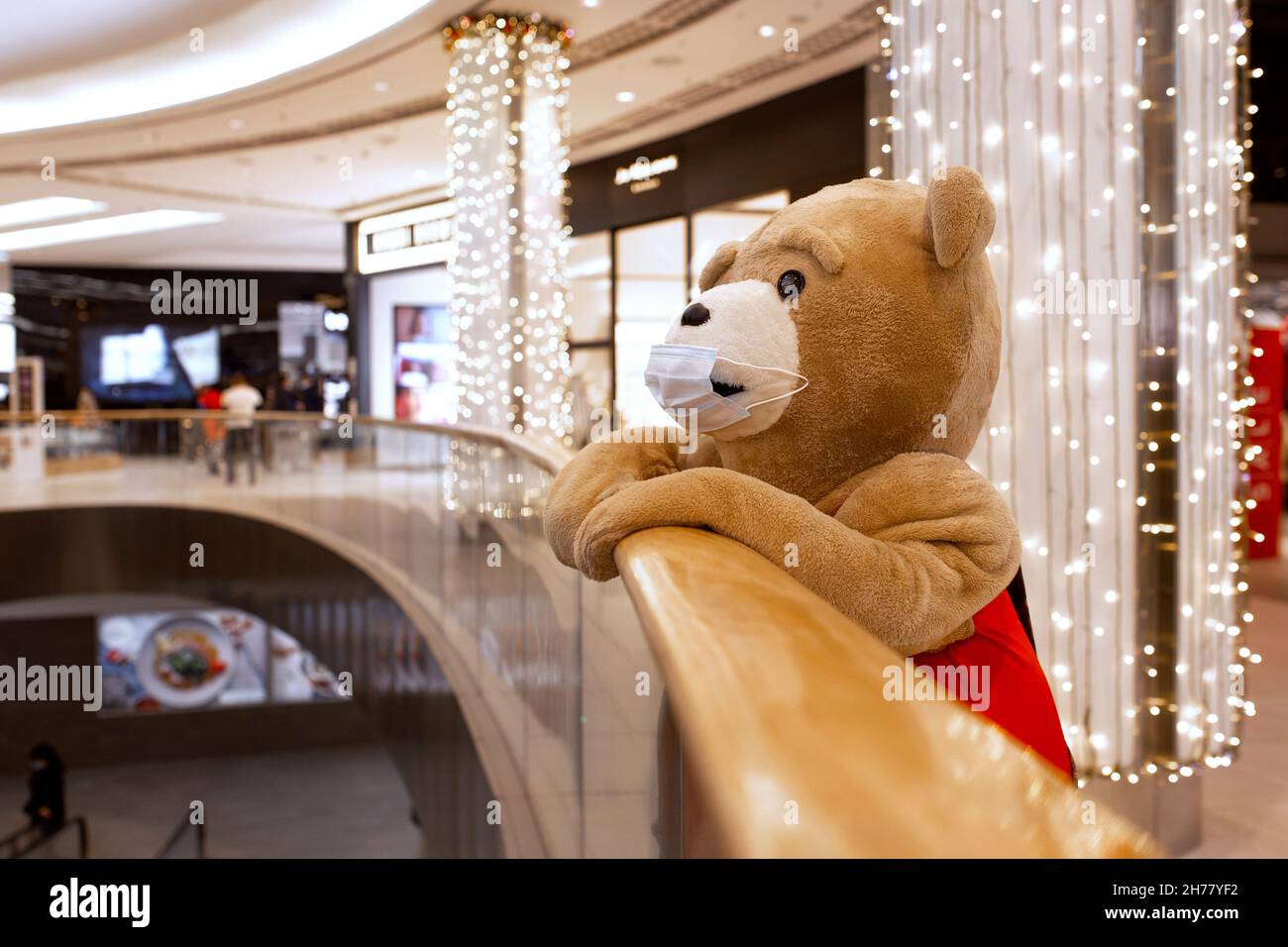 teddy bear at the mall. toy figure Stock Photo - Alamy