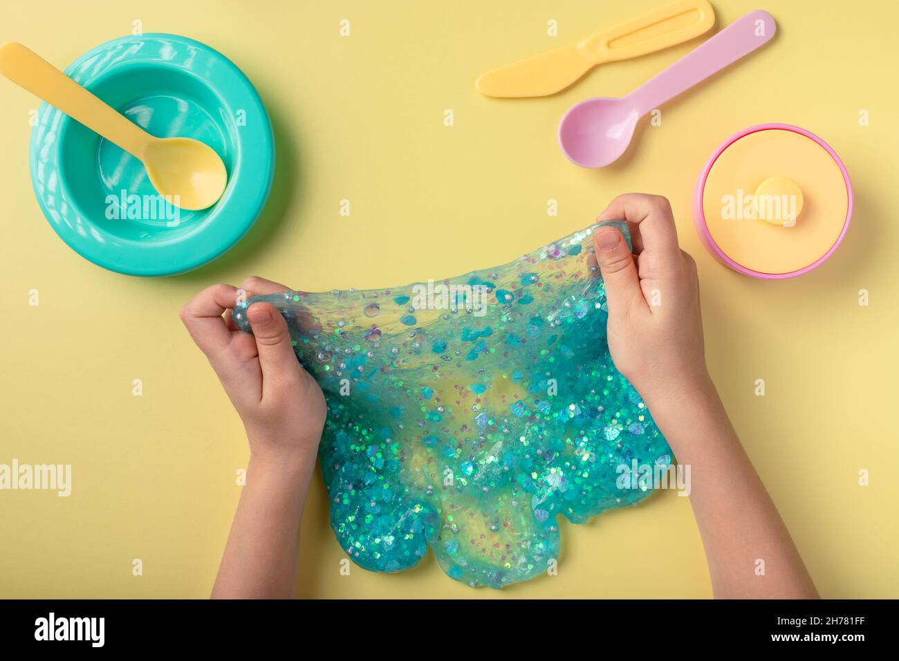 Science development child having fun hi-res stock photography and ...