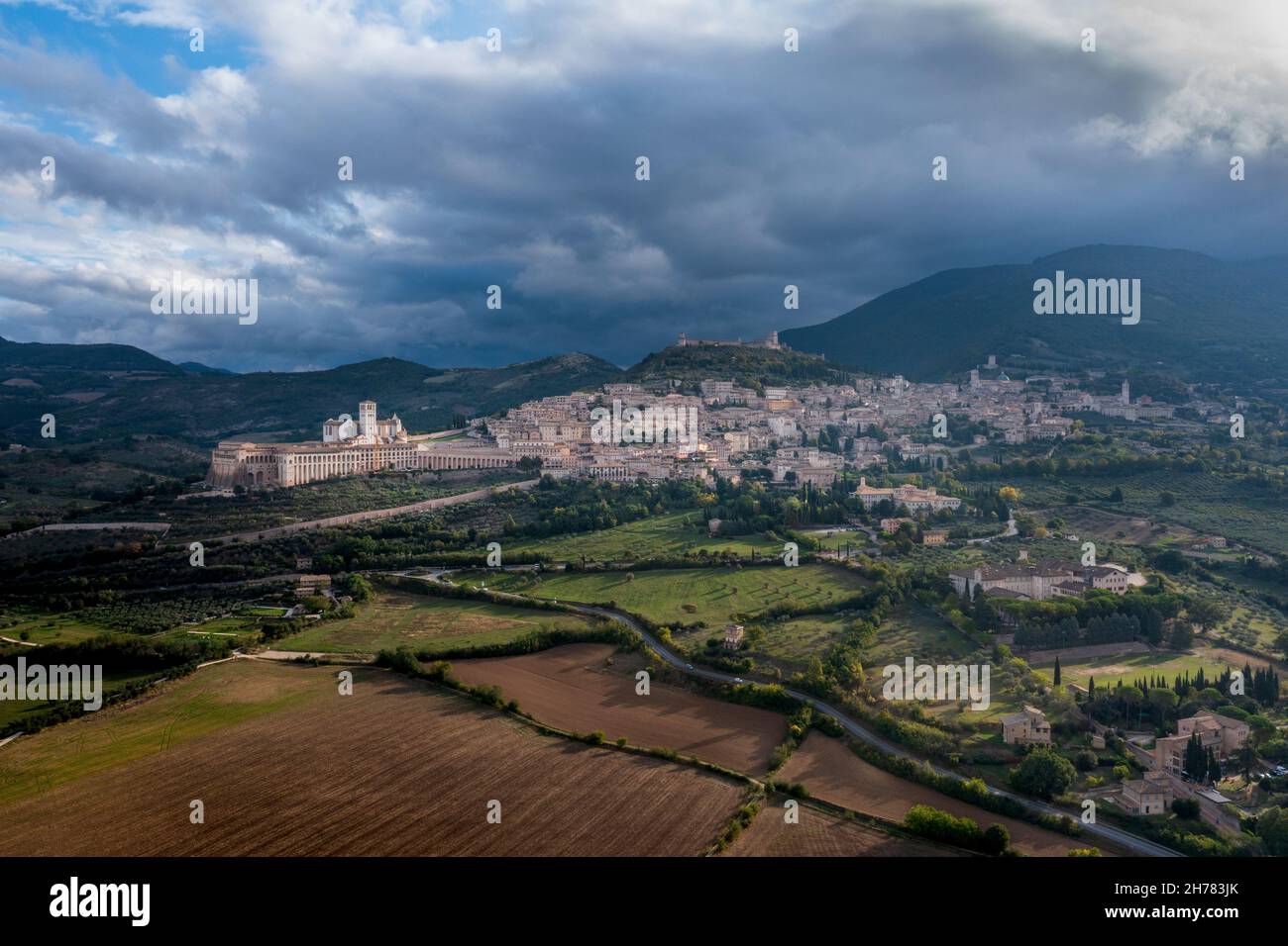 Basilica assisi aerial view hi-res stock photography and images - Alamy