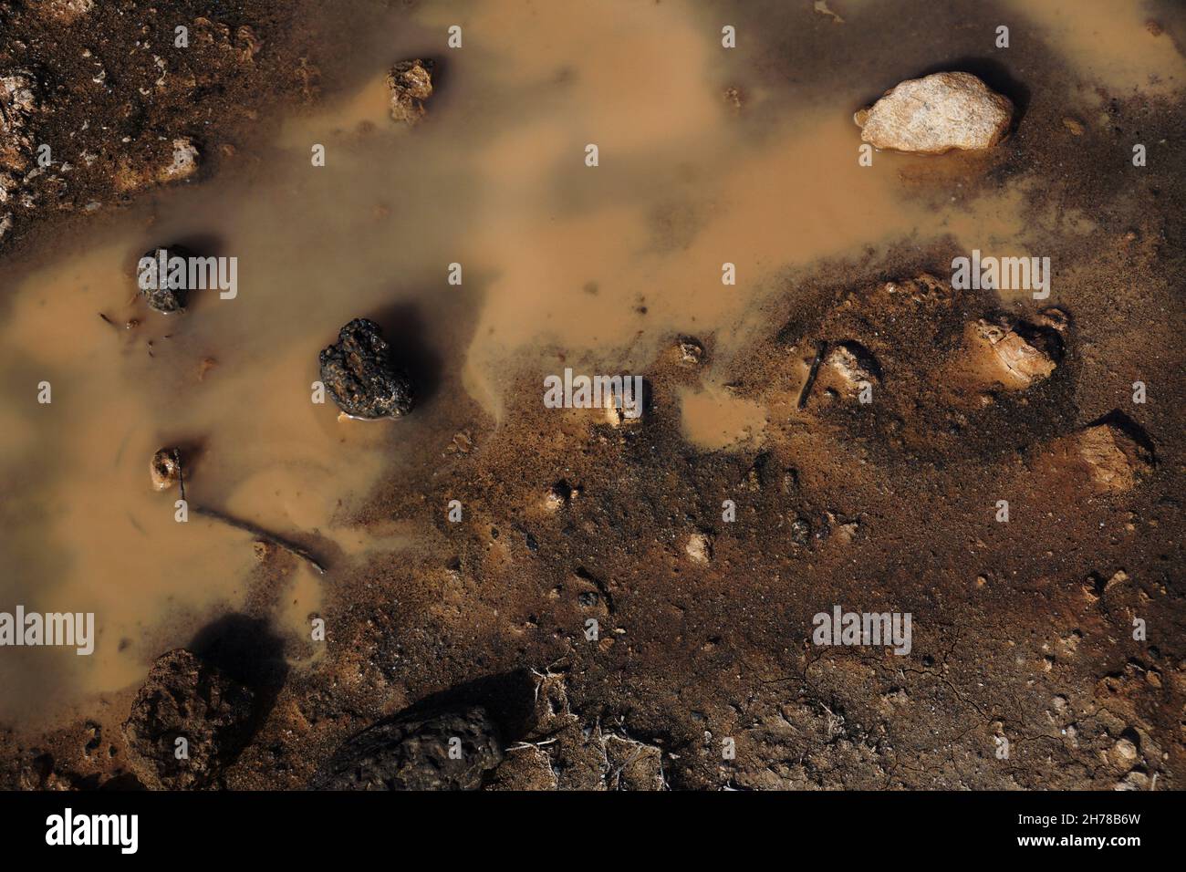 Top view muddy rock hi-res stock photography and images - Alamy