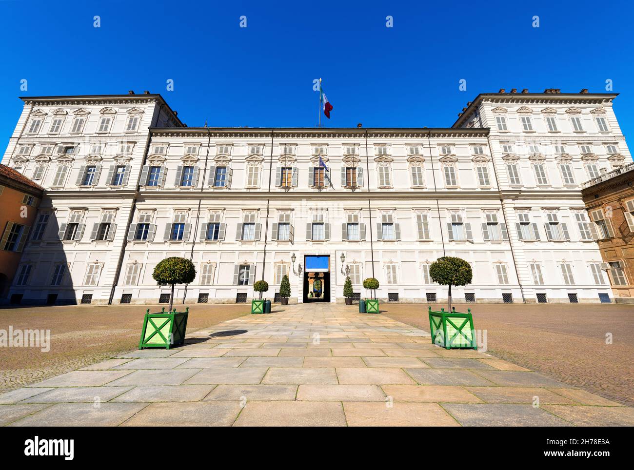 Facade and entrance of the Royal Palace (Palazzo Reale di Torino), XVI ...
