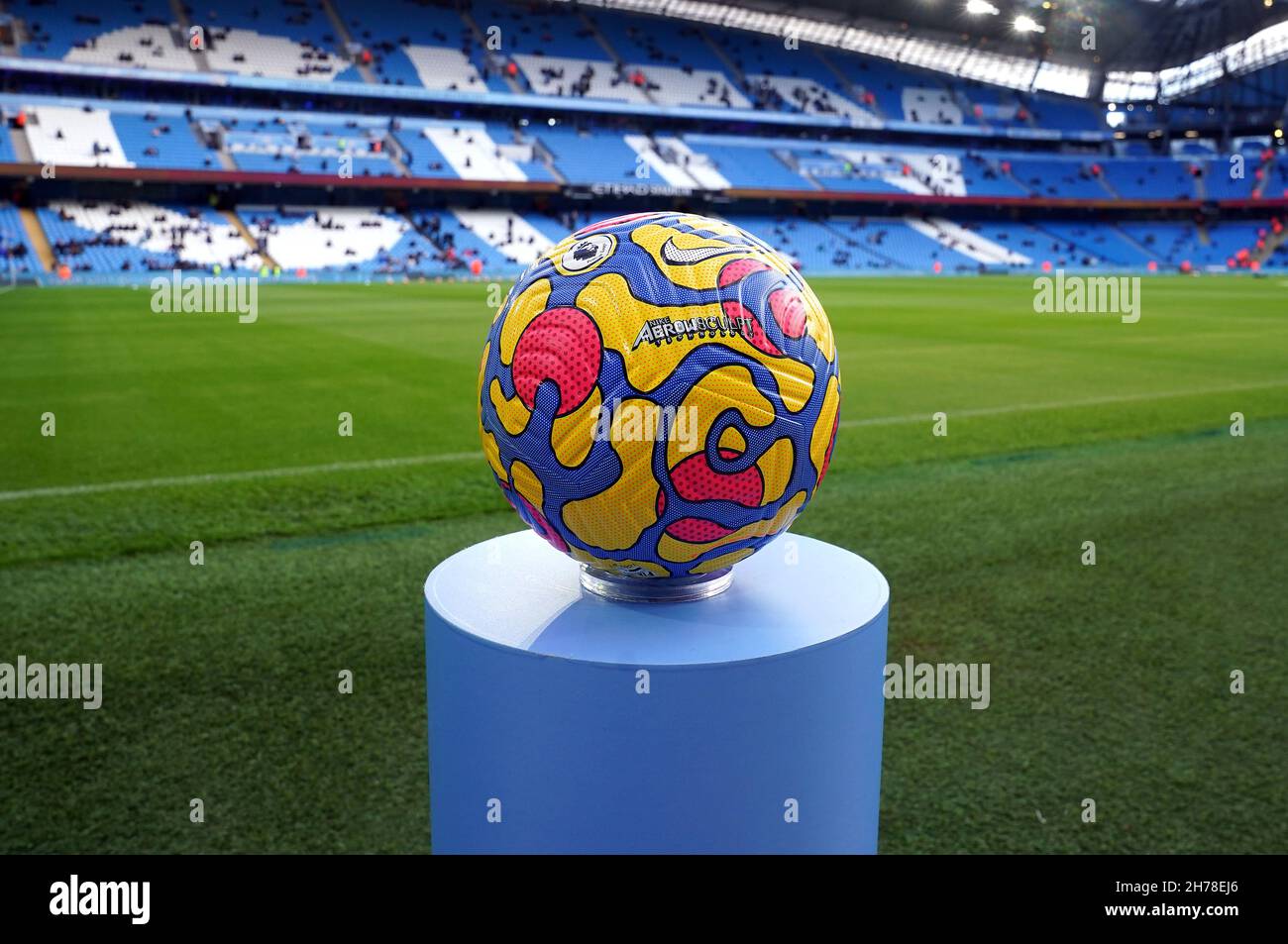 Close up of the official Nike Flight Aerowsculpt ball before the ...