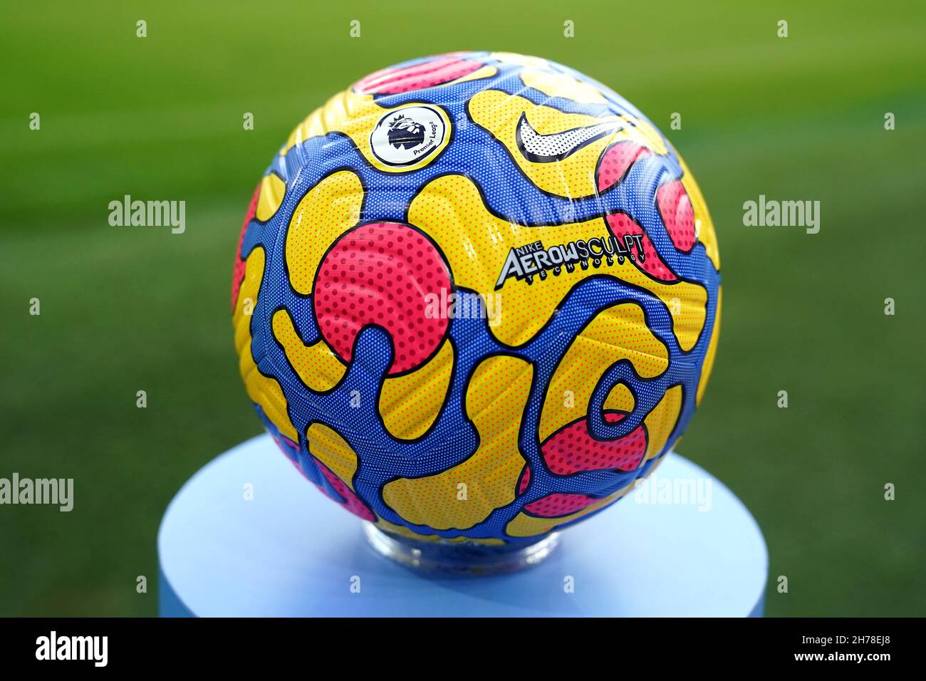 Close up of the official Nike Flight Aerowsculpt ball before the ...