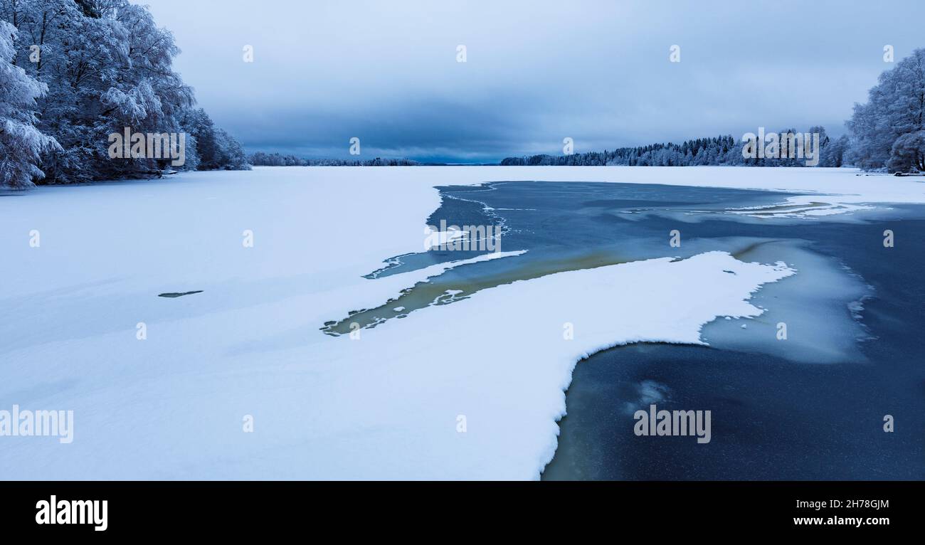 Ice open water hi-res stock photography and images - Alamy
