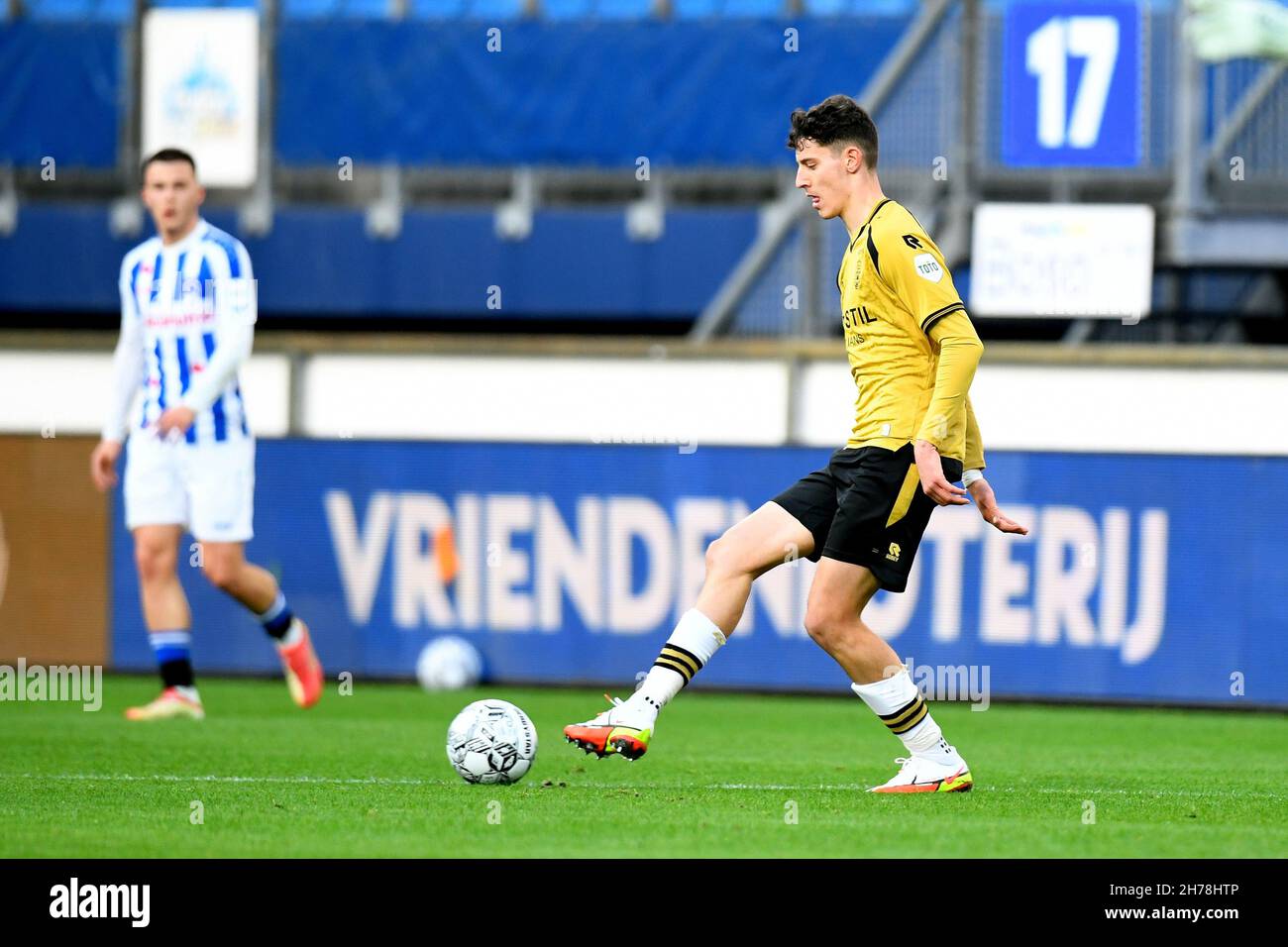 HEERENVEEN, 21-11-2021, Abe Lenstra Stadion, football, Dutch Eredivisie ...