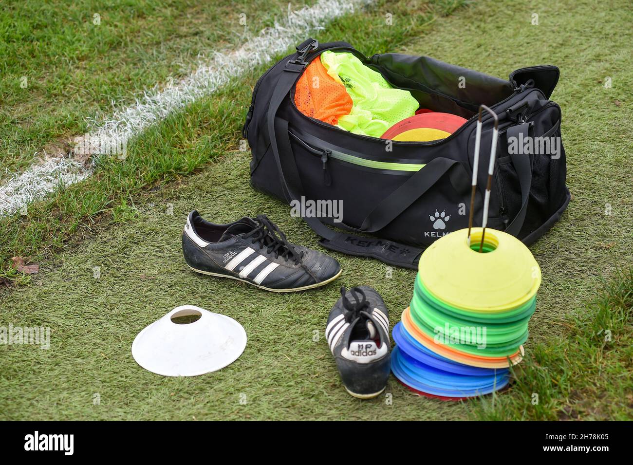 The orbital fasteners stadium hi-res stock photography and images - Alamy